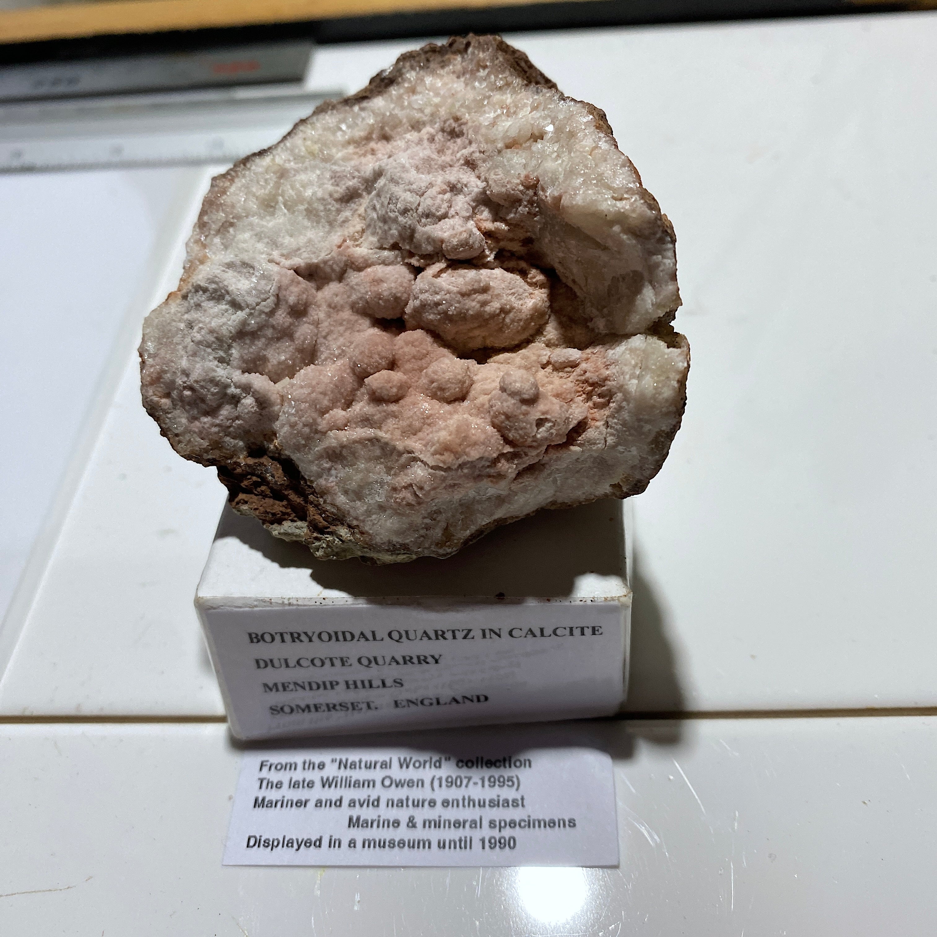 BOTRYOIDAL QUARTZ IN CALCITE GEODE - DULCOTE, SOMERSET, ENGLAND 138g M ...