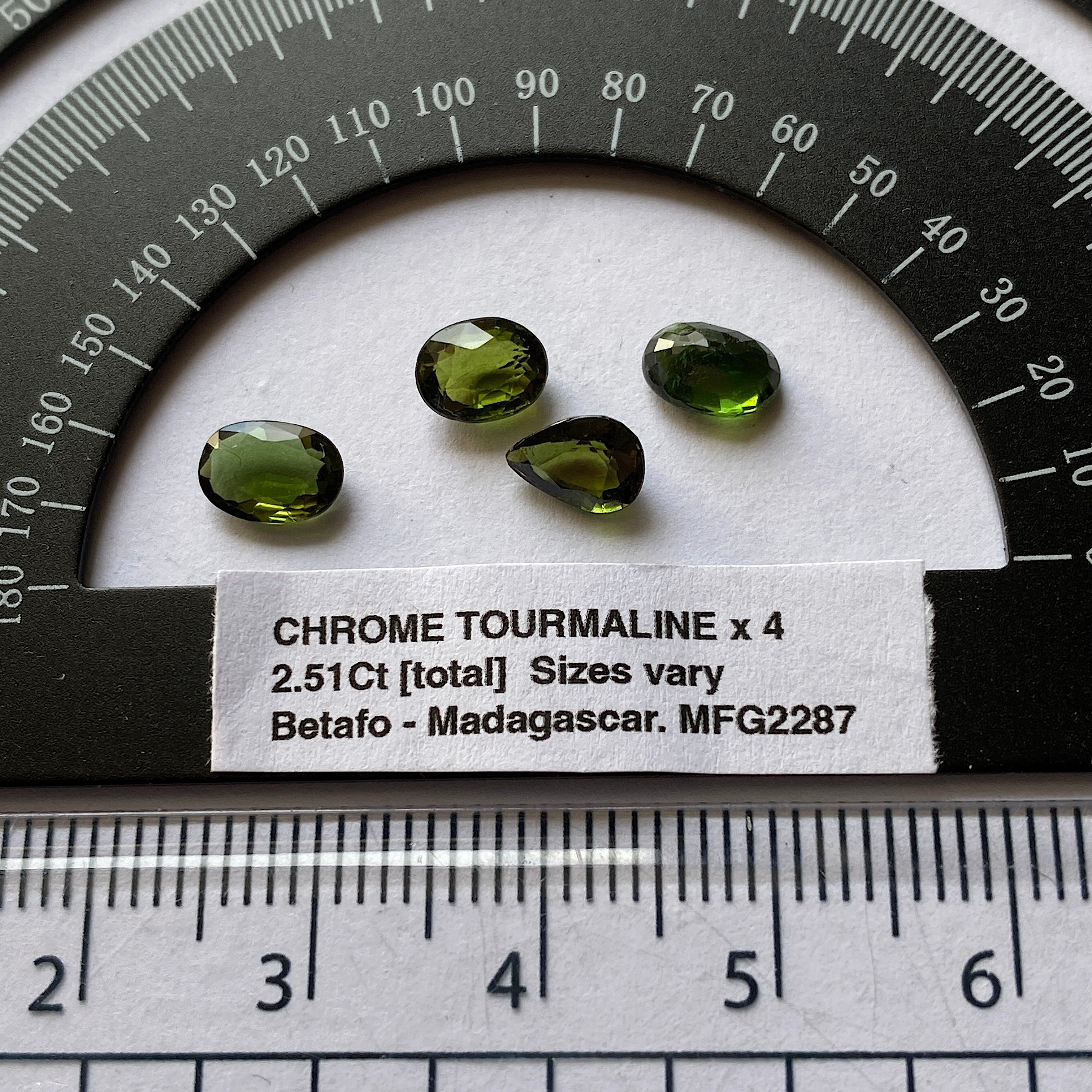CHROME TOURMALINE NATURAL GEMSTONES X 4 - MADAGASCAR. 2.51Ct. MFG2287 ...